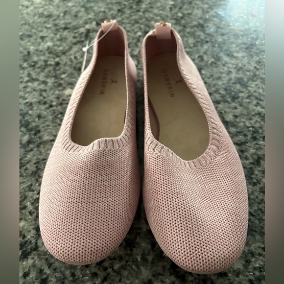 Danskin | Shoes | Nwt Danskin Womans Ballet Flats Color Blush 2 Sizes ...